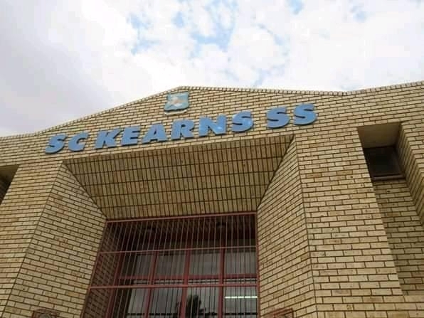 LUR sal Upington-skool besoek ná brand | OFM