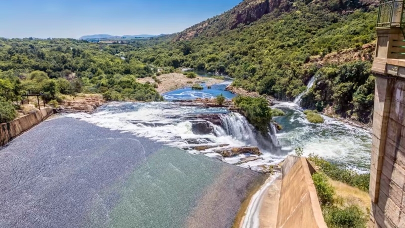 Twee toeriste dood toe kano in Noordwes omslaan | OFM