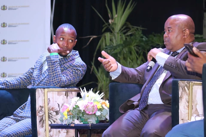 LUR gee terugvoering oor waarnemings, intervensies gedurende 100 dae | OFM