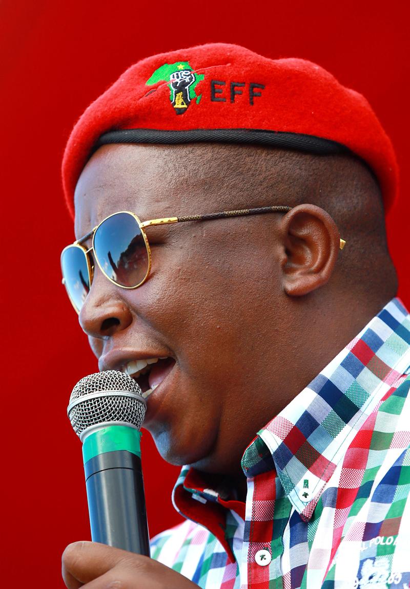 Julius Malema strikes military pose | OFM