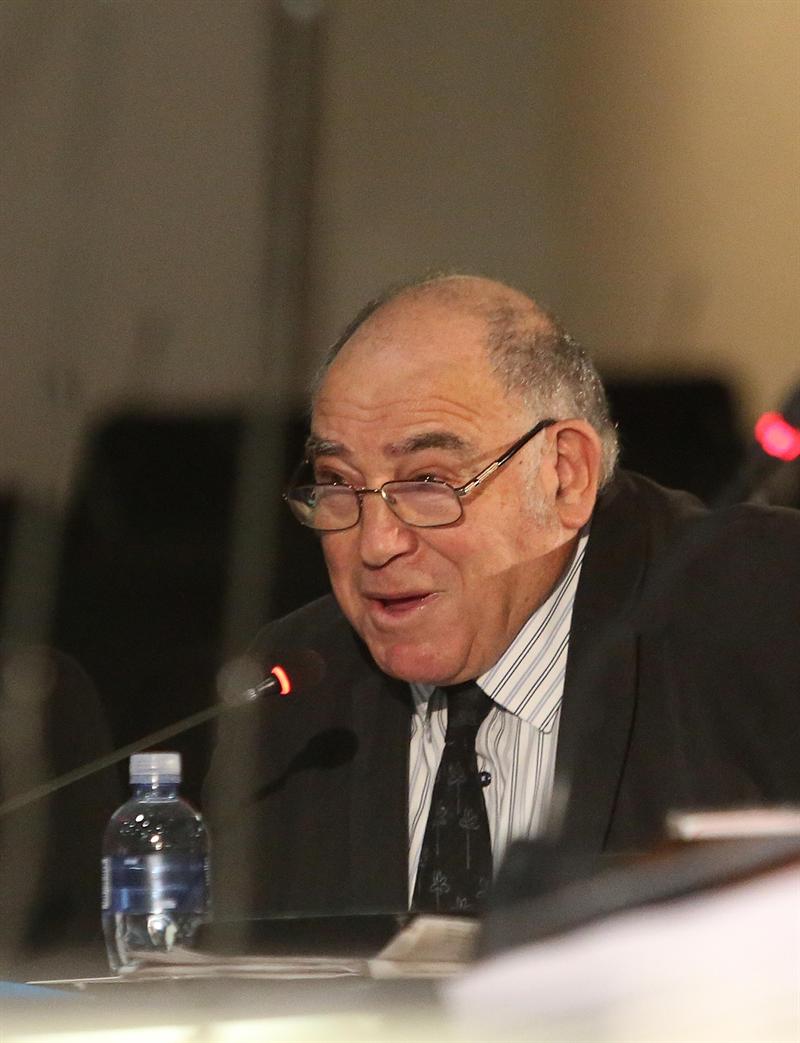 Kasrils also wants apology from Maphatsoe | OFM