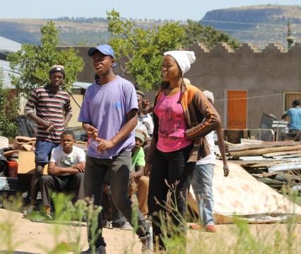 Honderde Manyatseng-inwoners vanaand sonder heenkome | OFM