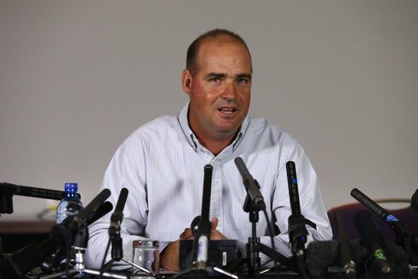 Arthur keen on England coaching job | OFM