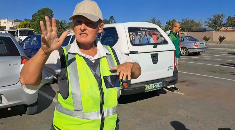 Rowers vlug met groot buit van Klerksdorpse juwelier | OFM