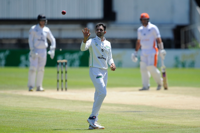 Dolphins take charge against the Knights | OFM