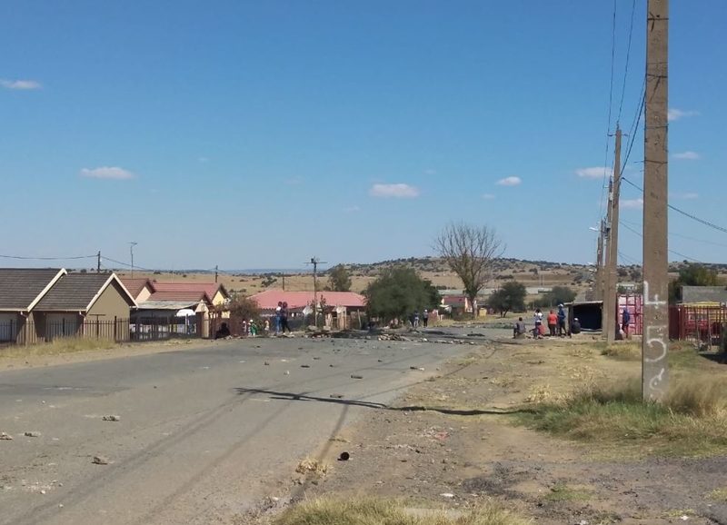 Irate Free State residents embark on protest over planned evictions | OFM