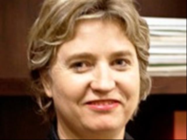 Parlementslid simpatiek teenoor swart boere en hul uitdagings | OFM