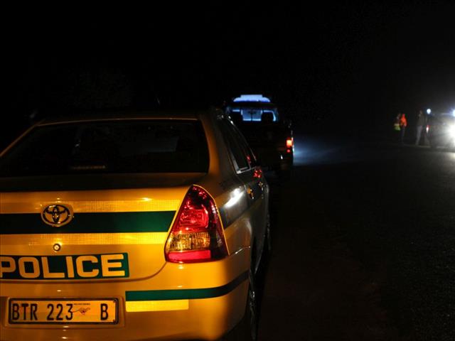 Boere en polisie vat hande om misdaad te bekamp | OFM
