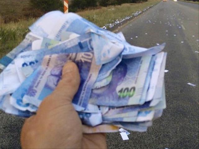 INFOGRAPHIC: Biggest heists in SA | OFM