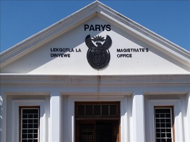 Patoloog getuig verder in Parys-vigilantemoordsaak | OFM