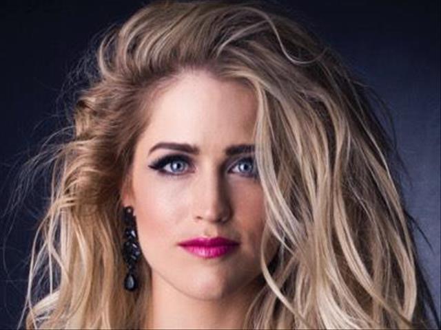 Caroline Grace's Instagram, Twitter & Facebook on IDCrawl