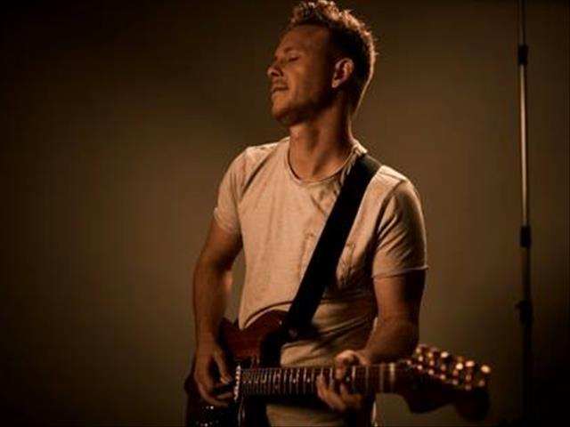 Just Plain Drive: Roan Ash join us on the Hang-Out | OFM