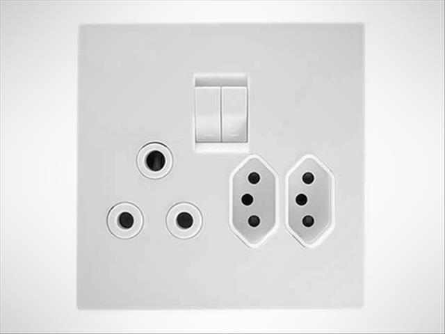 New SA plug standard creeps in | OFM