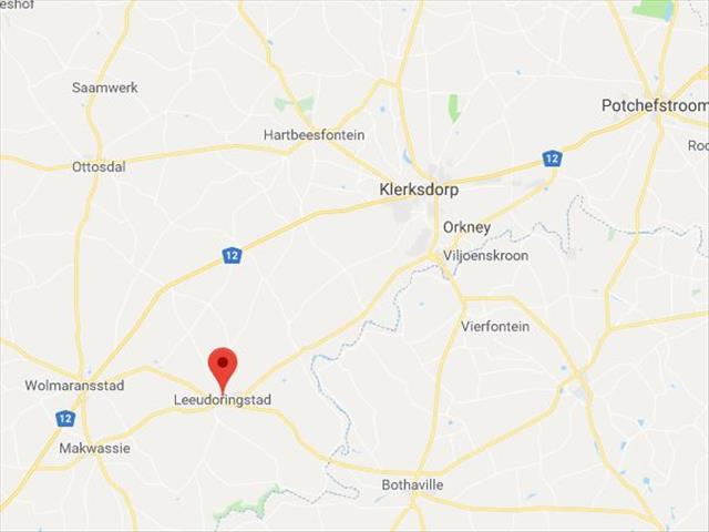 Protests flare up in Leeudoringstad | OFM