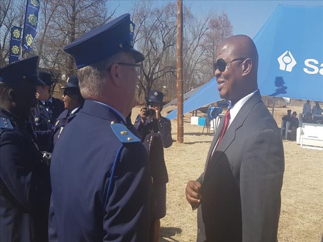 NW mayor addresses SAPS ceremony ahead of #MayorMustGo march | OFM