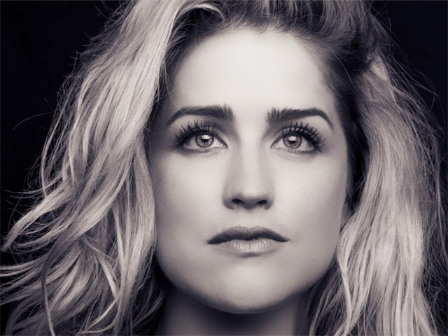 Caroline tree op by twee groot geleenthede in Sentraal SA | OFM