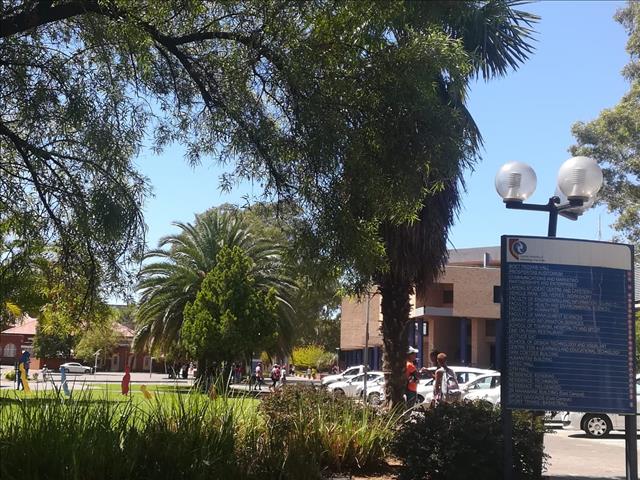 CUT Bfn students carry on despite protests, suspension of classes | OFM