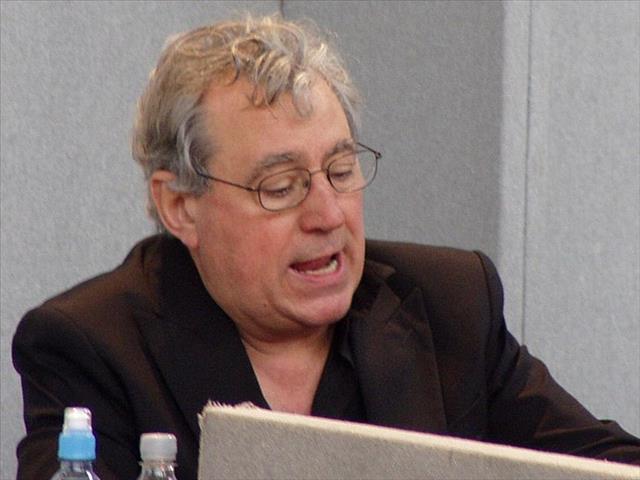 Terry Jones: Monty Python stars pay tribute | OFM