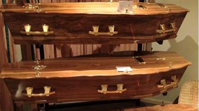 SA funeral parlours in need of coffins | OFM