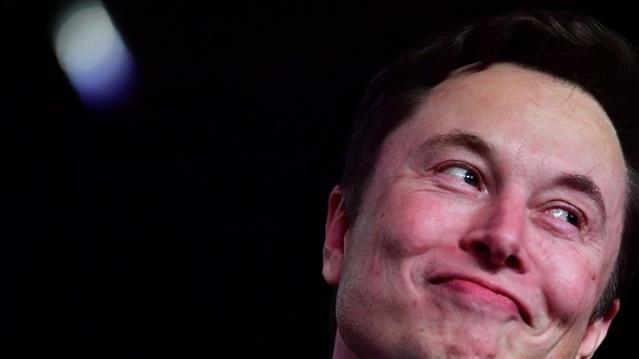 Elon Musk's reaction, now world's richest, was priceless | OFM