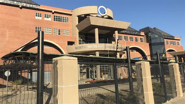 All eyes on Mokgoro's #NWSopa | OFM