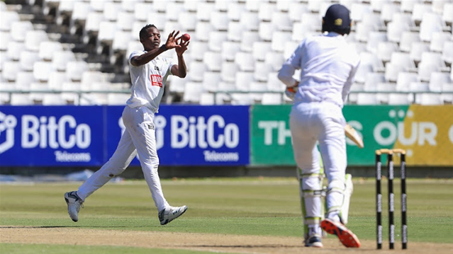 Moreki, Burger dent Knights' final prospects | OFM