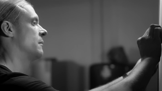 #OFMKunsteklop: Jan Blohm en sy passie vir visuele kuns | OFM