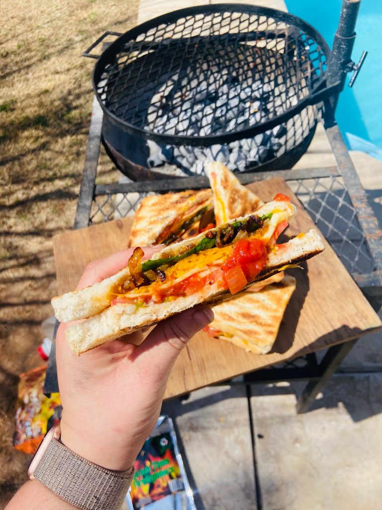 What's on the Menu - Special braai broodjies | OFM
