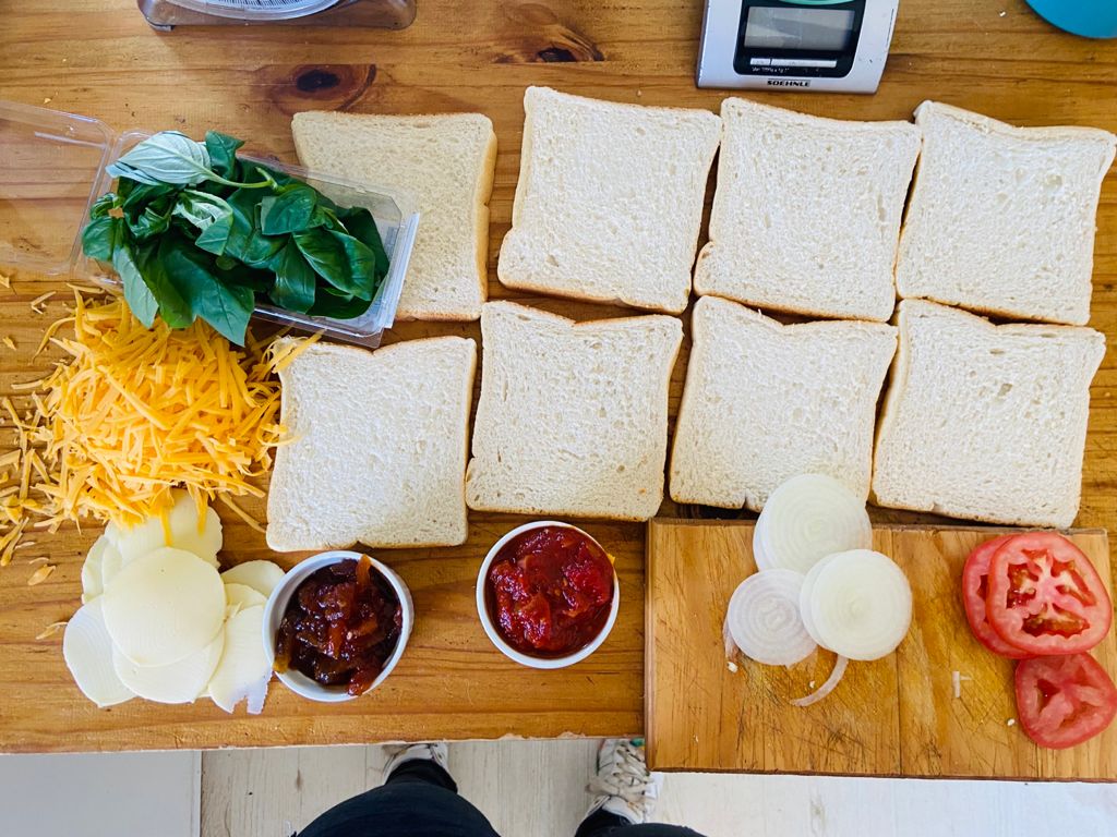 What's on the Menu - Special braai broodjies | OFM